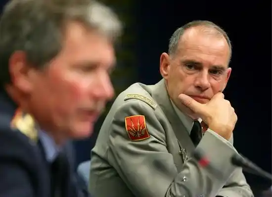 Alerta de un general francés sobre un supuesto “cartel mundial de ...